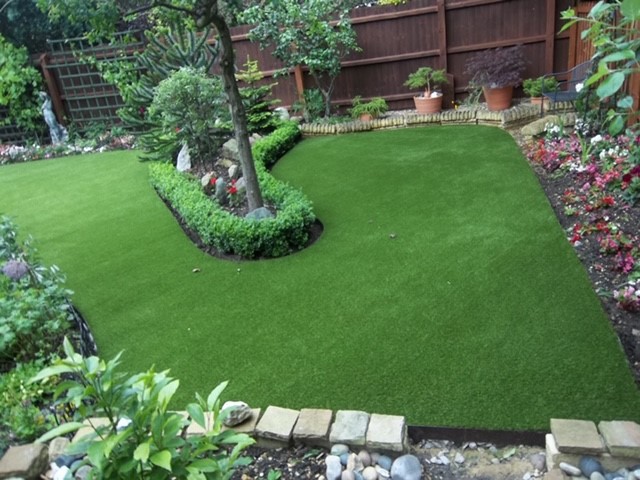 Overgrown Garden Artificial Grass Replacement Case Study | Easigrass ...